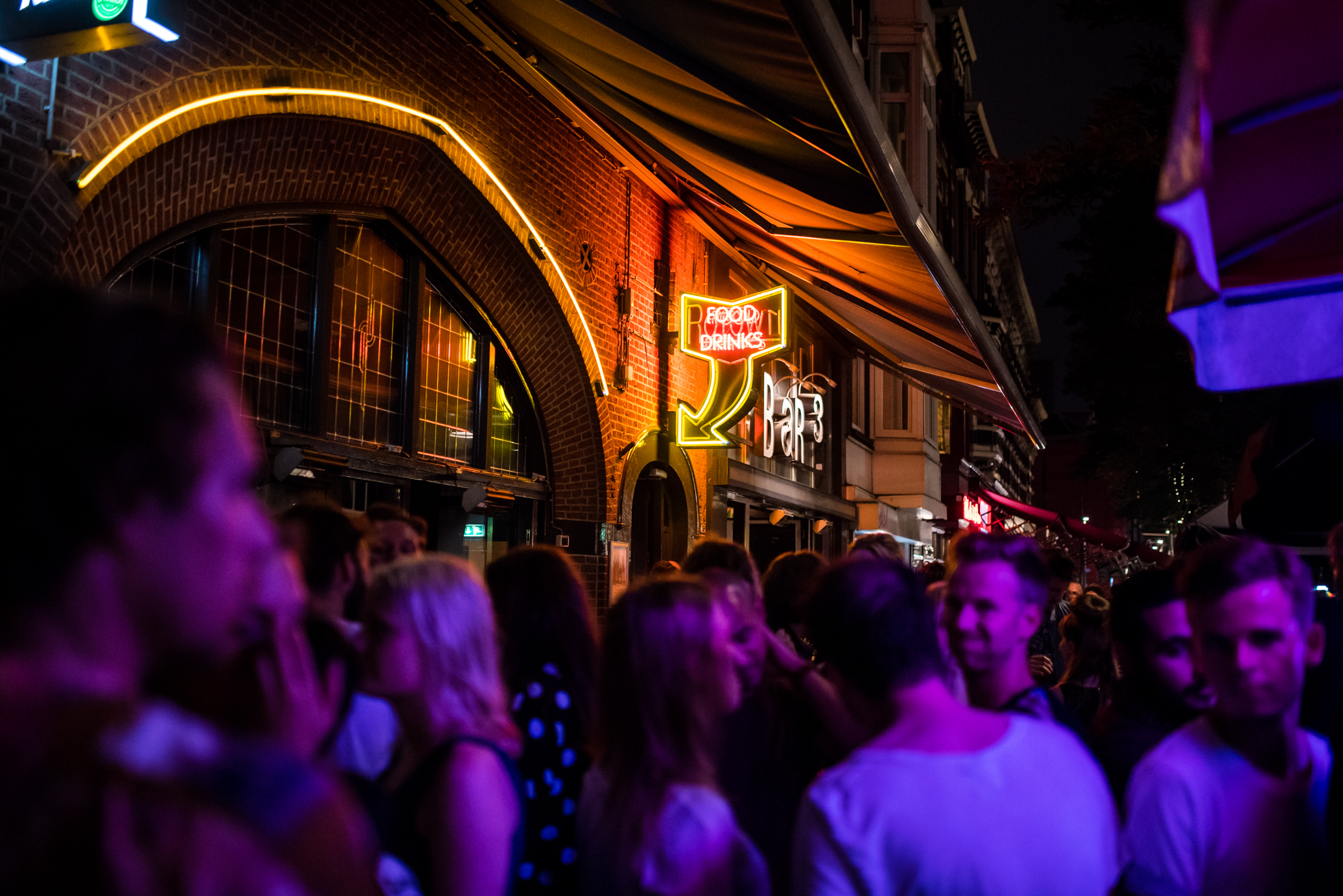 The Rotterdam Night has and Welcomes Many Faces | Rotterdam Info